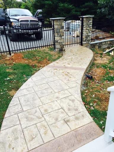 Sidewalk Curb Appeal | Blackwater Concrete